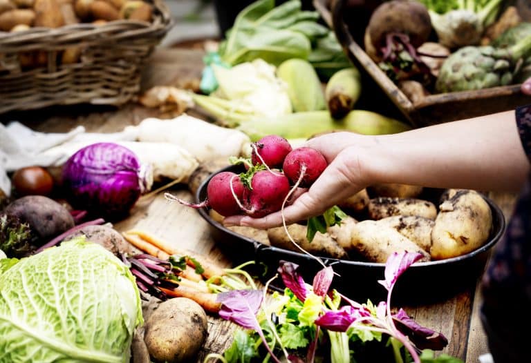 15 Signs You Might Be a Crunchy Mom - Crunchy Family