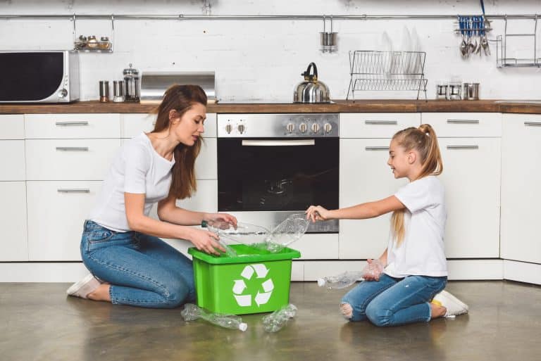 15 Signs You Might Be a Crunchy Mom - Crunchy Family