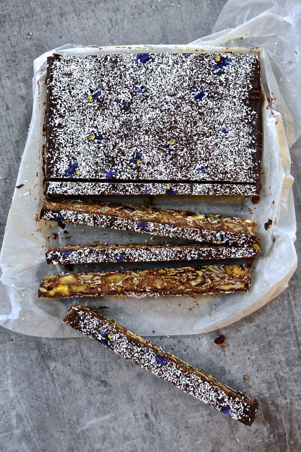Crunch Avocado Chocolate Bars Recipe - Crunchy Family